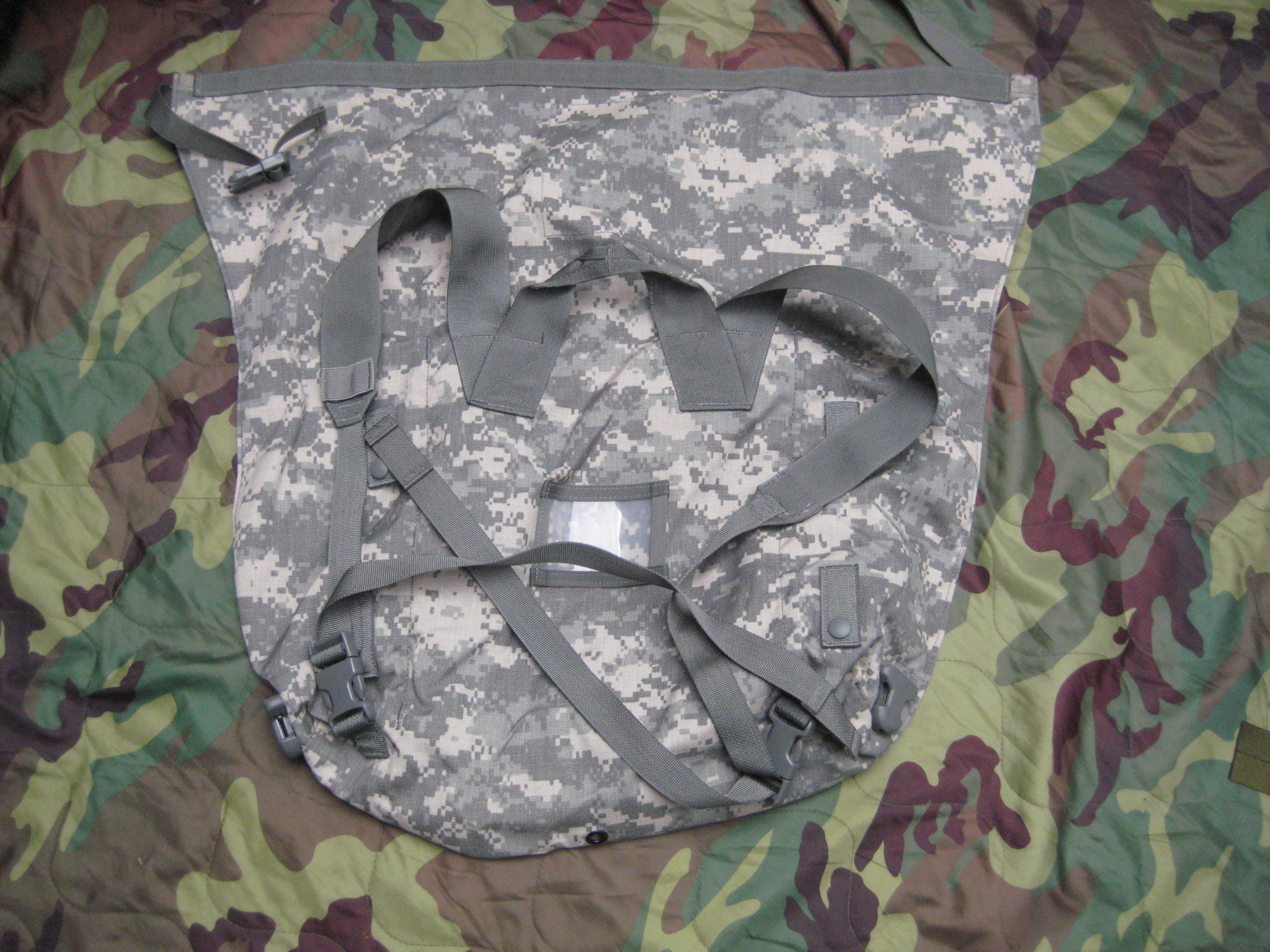 Original US Army JSLIST Bag in Digital - BW & ARMY Shop