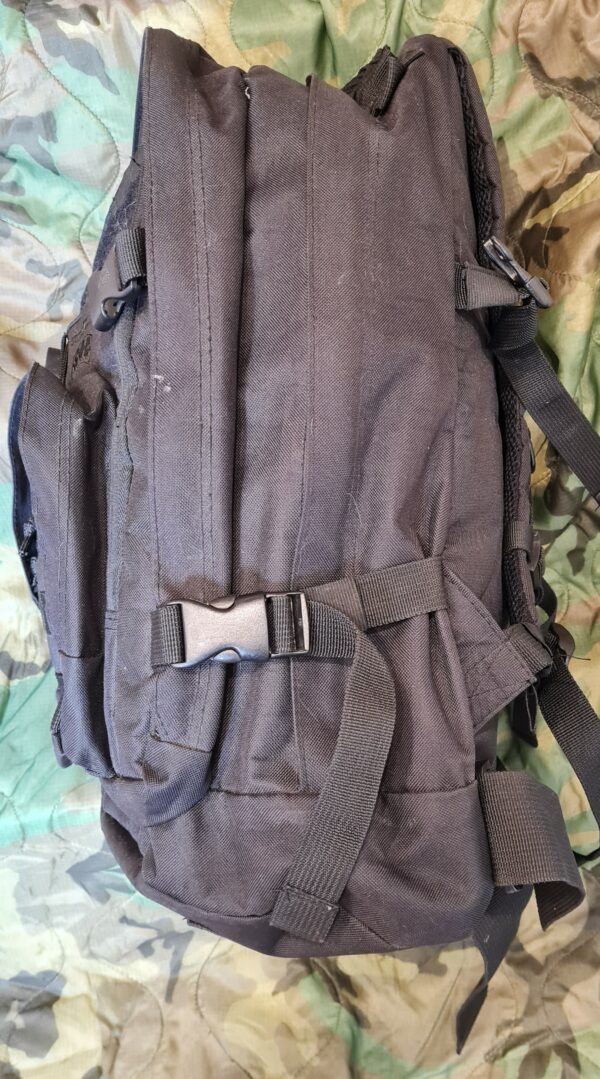 SOG Tactical Daypack / Rucksack schwarz - BW & ARMY Shop