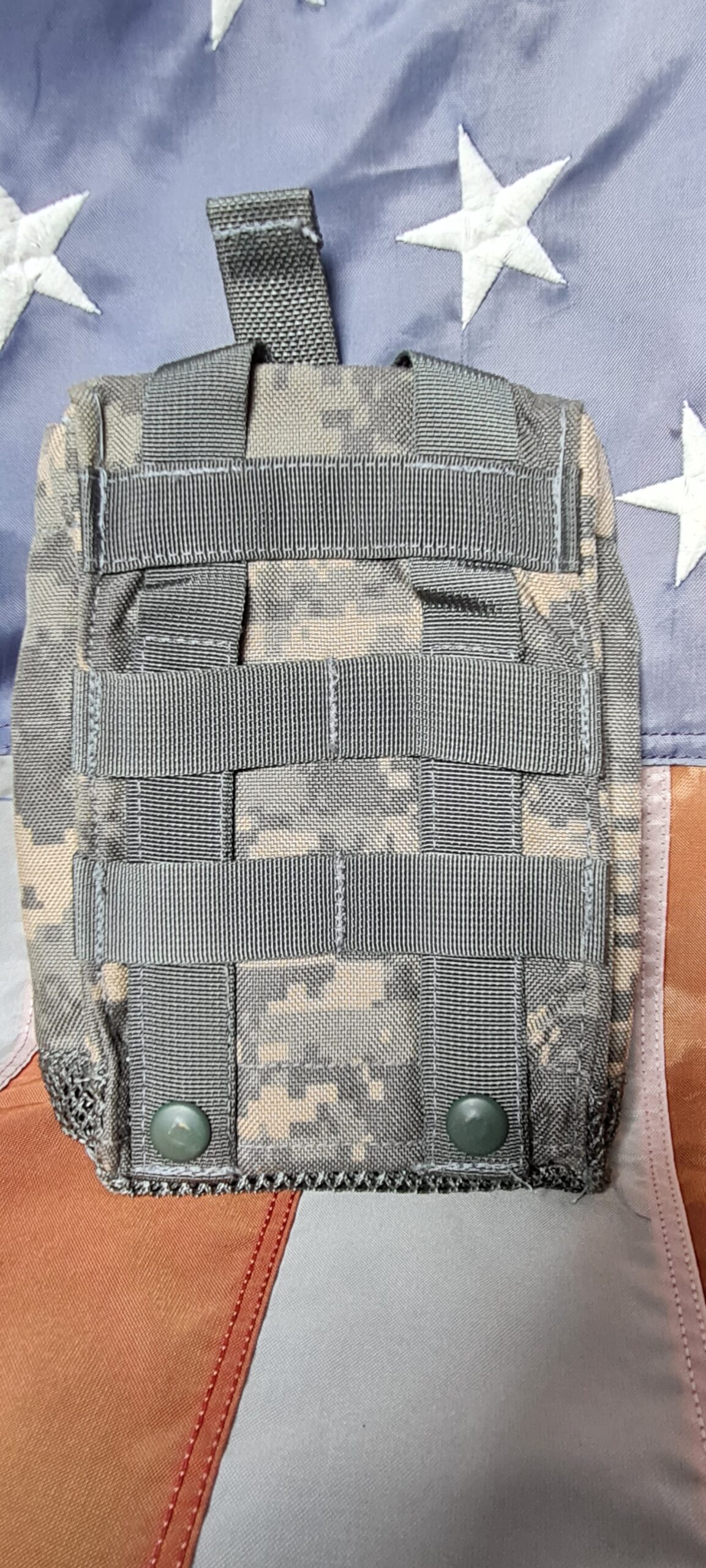 Original US Army Universal Pouch Molle II in Digital - BW & ARMY Shop